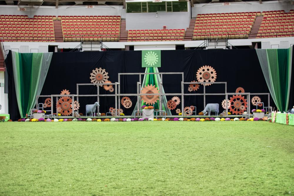 Annual Theme-2010 - World Dairy Expo